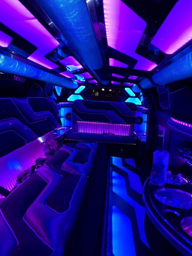 Stretch Limousine - Swift Limousine